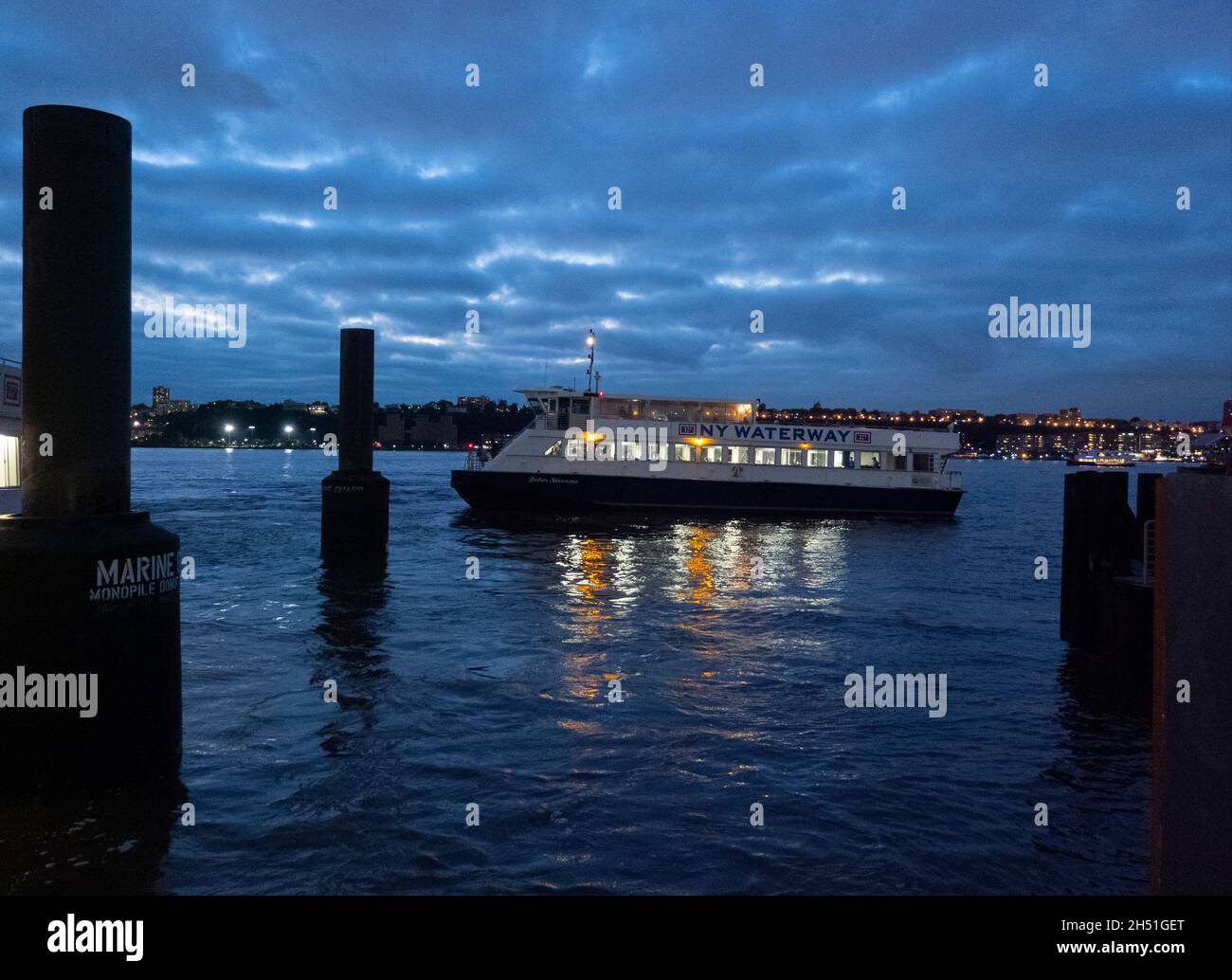 Hoboken ferry hi-res stock photography and images - Alamy