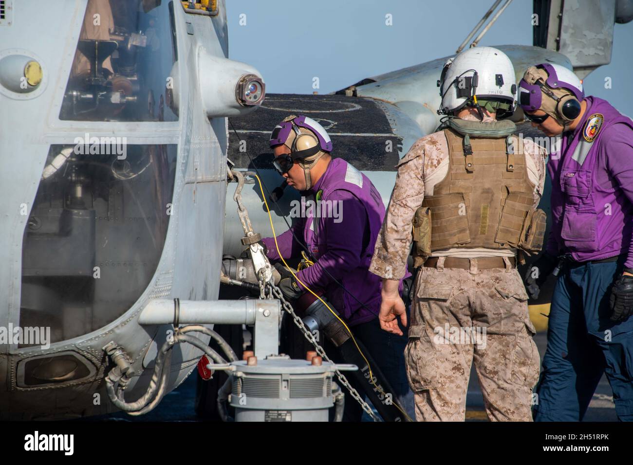 Naval supervision hi-res stock photography and images - Alamy