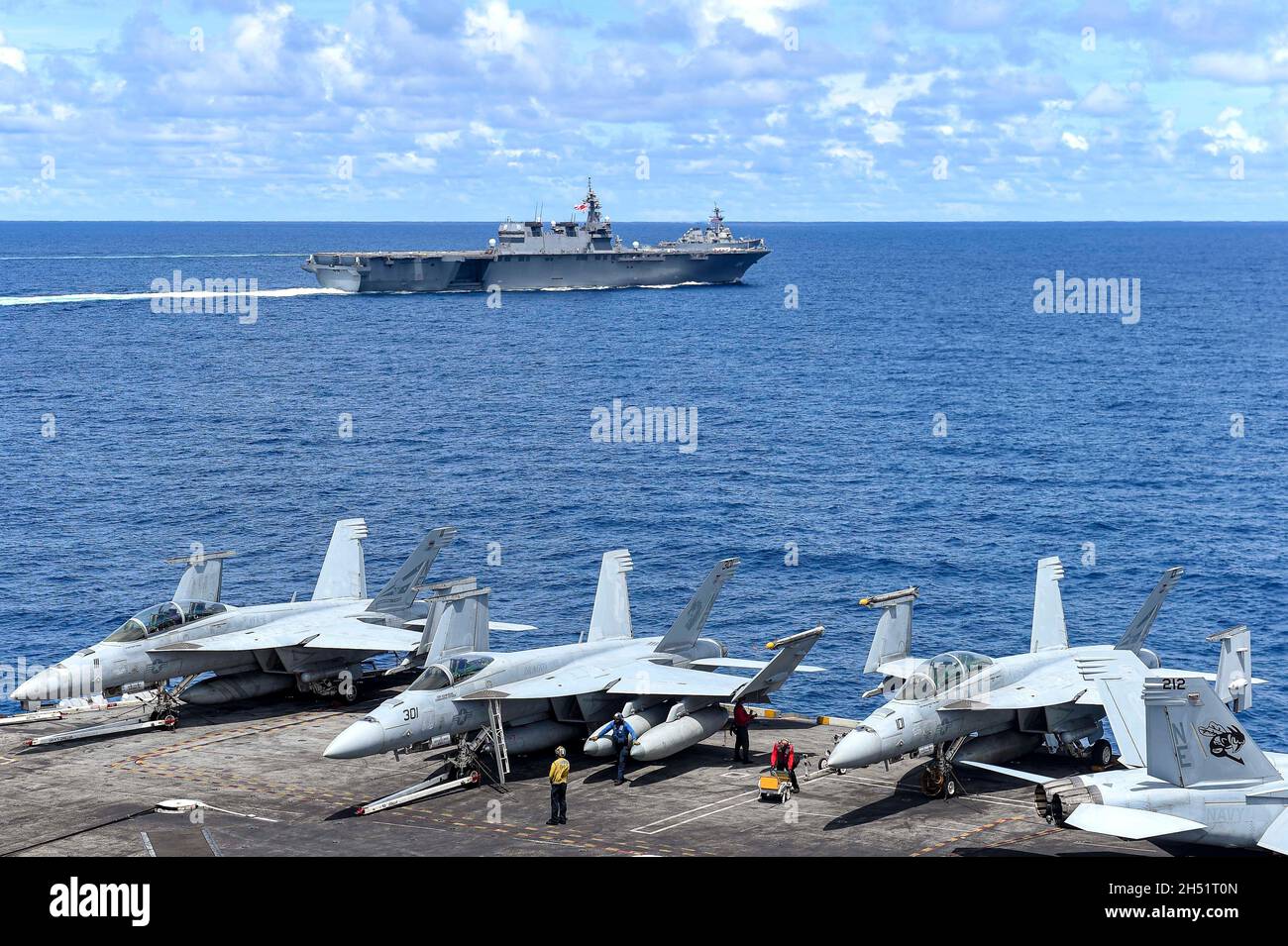 Js kaga ddh 184 hi-res stock photography and images - Alamy