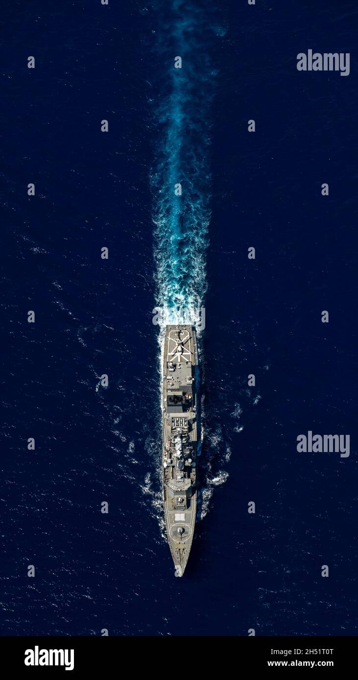 211030 -N-HS181-2092 SOUTH CHINA SEA (Oct. 30, 2021) Japan Maritime ...