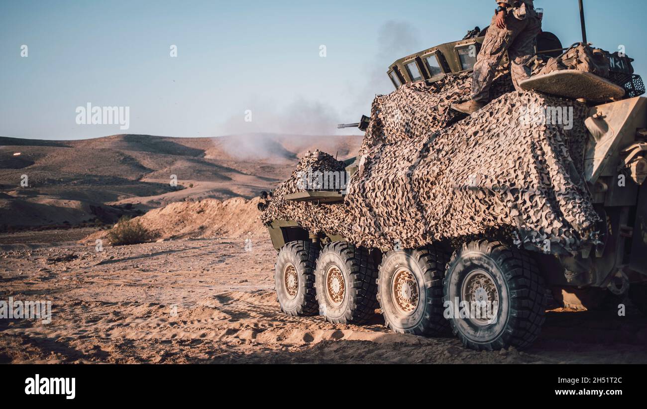 211103-M-HB658-1536 BISLAH, Israel (Nov. 3, 2021) Marines assigned to ...