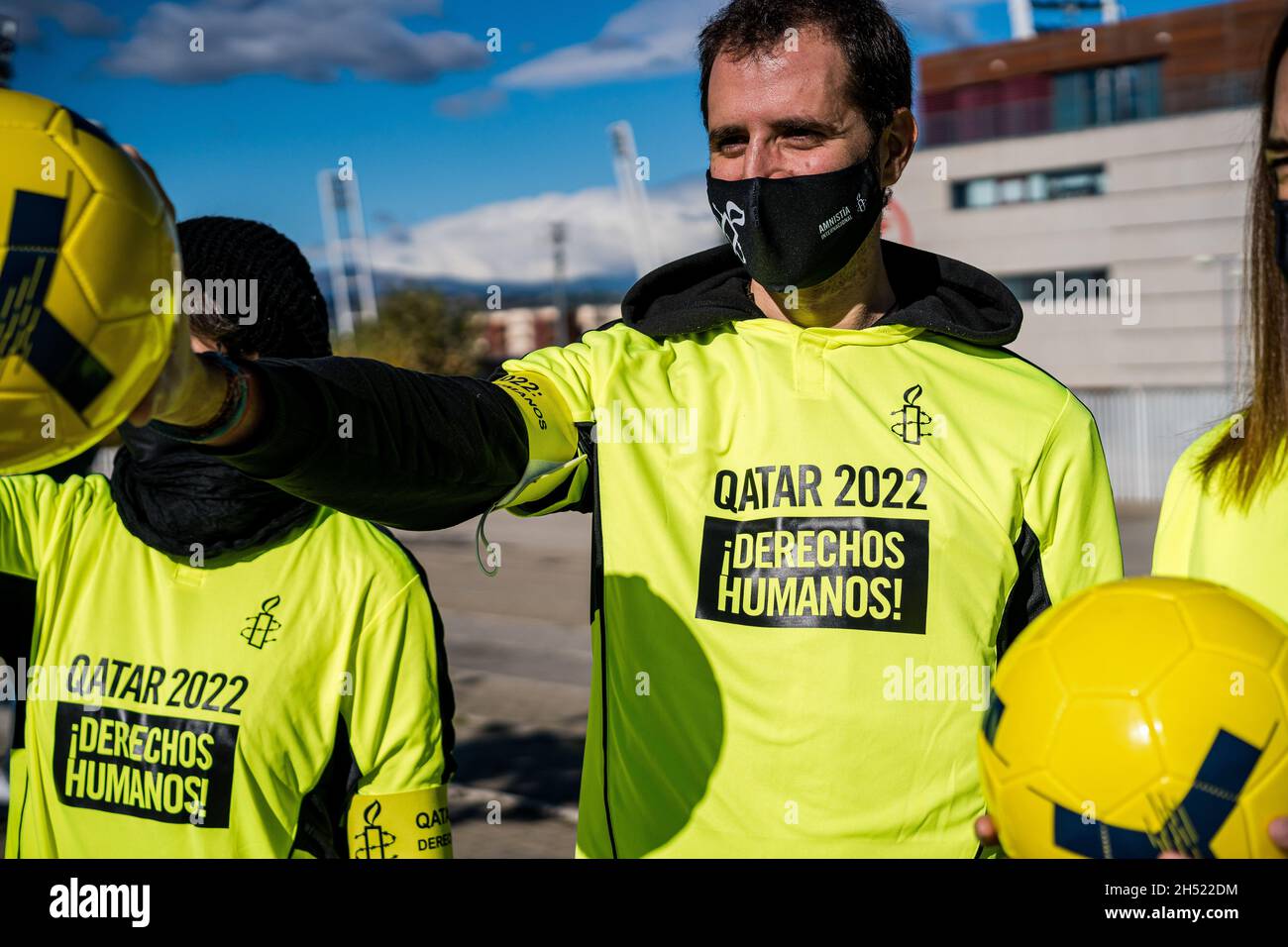 Madrid, Spain. 05th Nov, 2021. Protesters seen holding soccer balls and ...