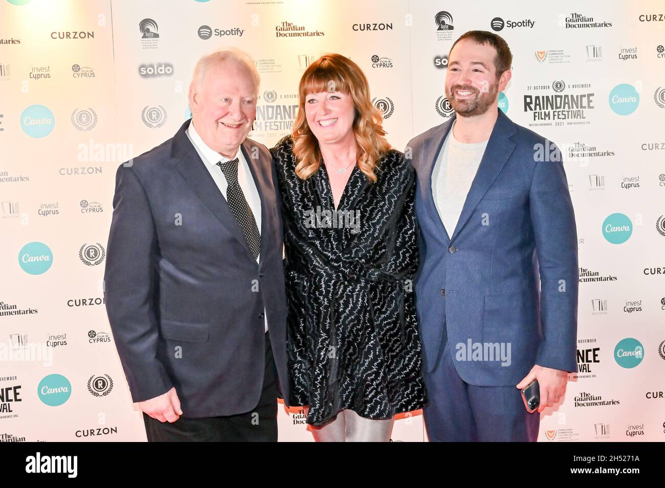 London, UK. 05th Nov, 2021. Kirsty Bell attended A Bird Flew In - World ...
