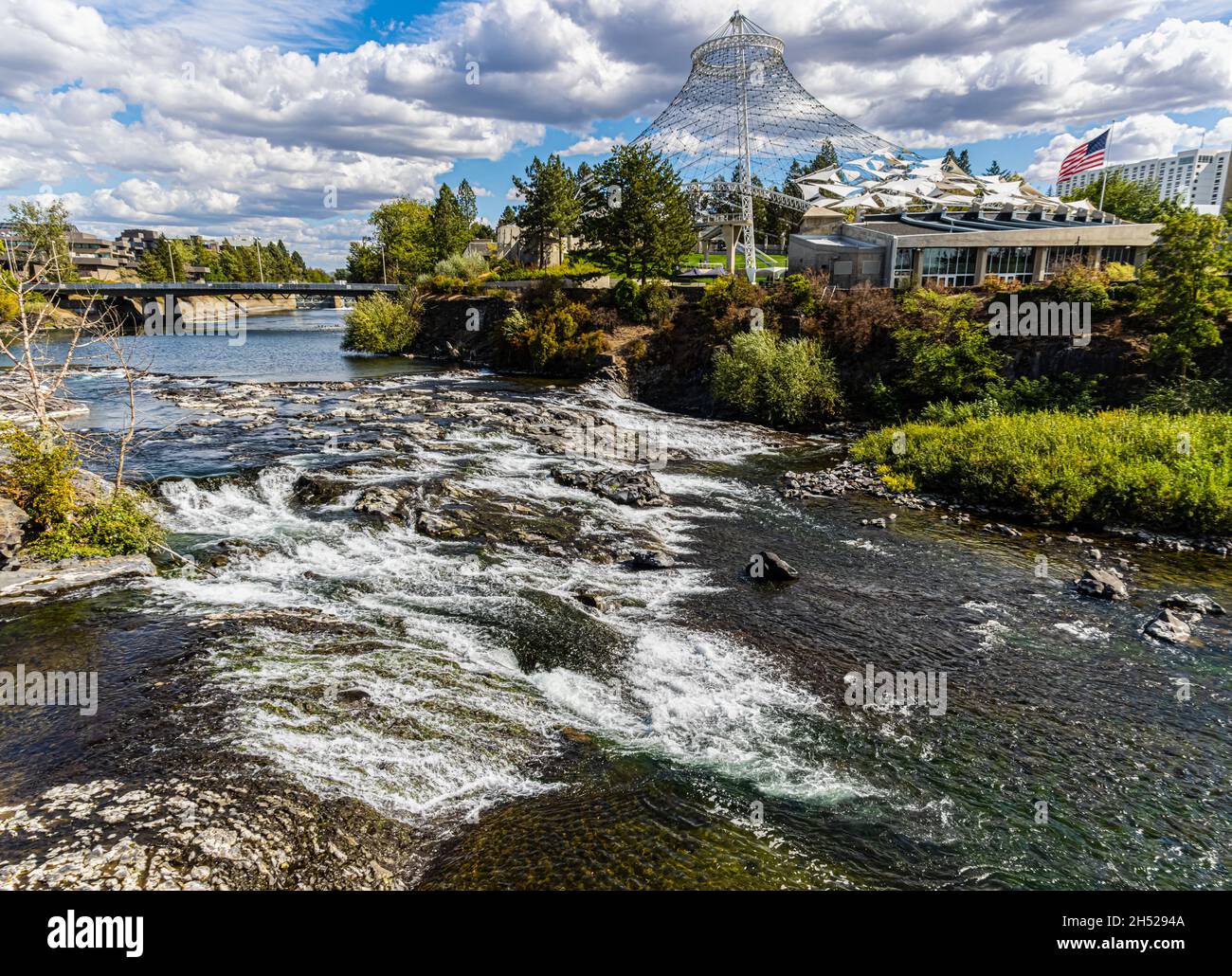 The Upper Falls of The Spokane River and The United States Pavilion ...