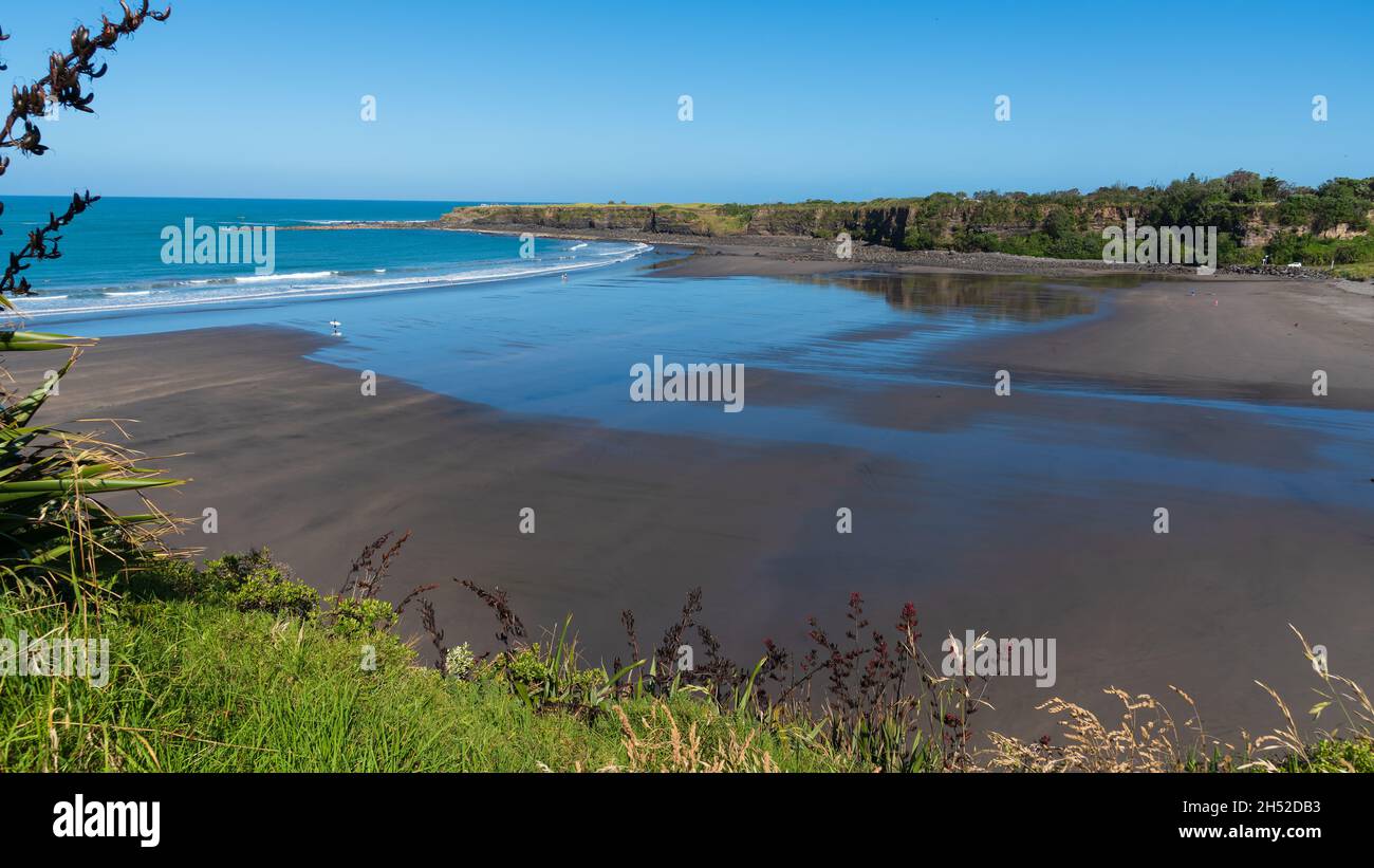 Opunake Beach, a beach along the State Highway 45 Surf Highway in ...