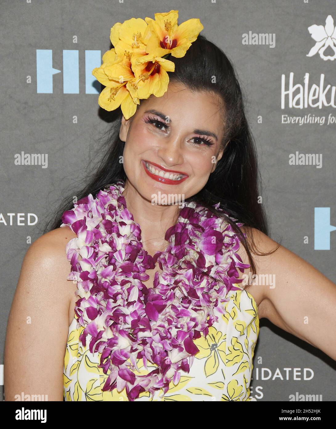 Los Angeles, USA. 05th Nov, 2021. Brook Lee arrives at the 41st Hawai'i ...