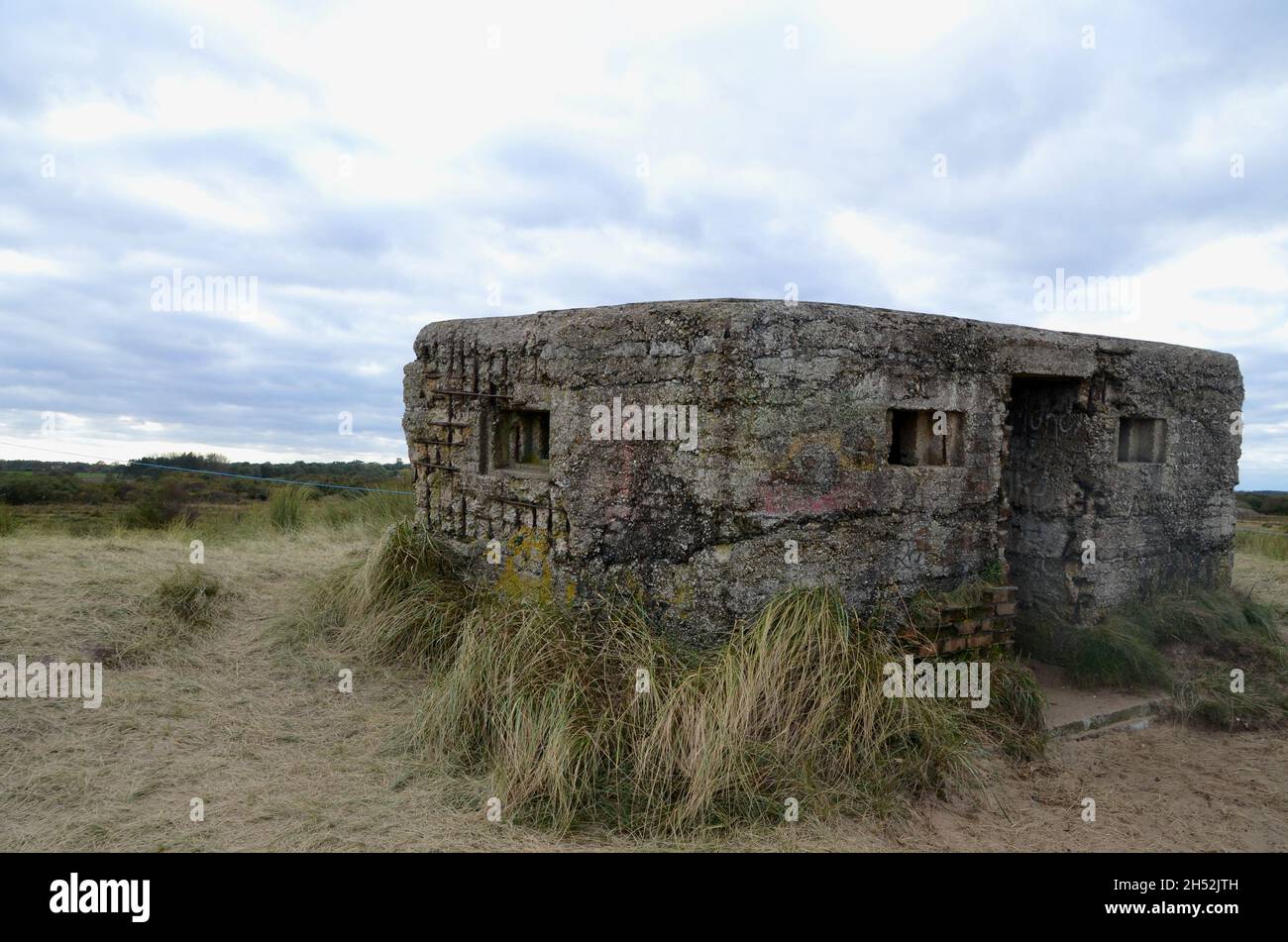 Exposed metal frame hi-res stock photography and images - Alamy