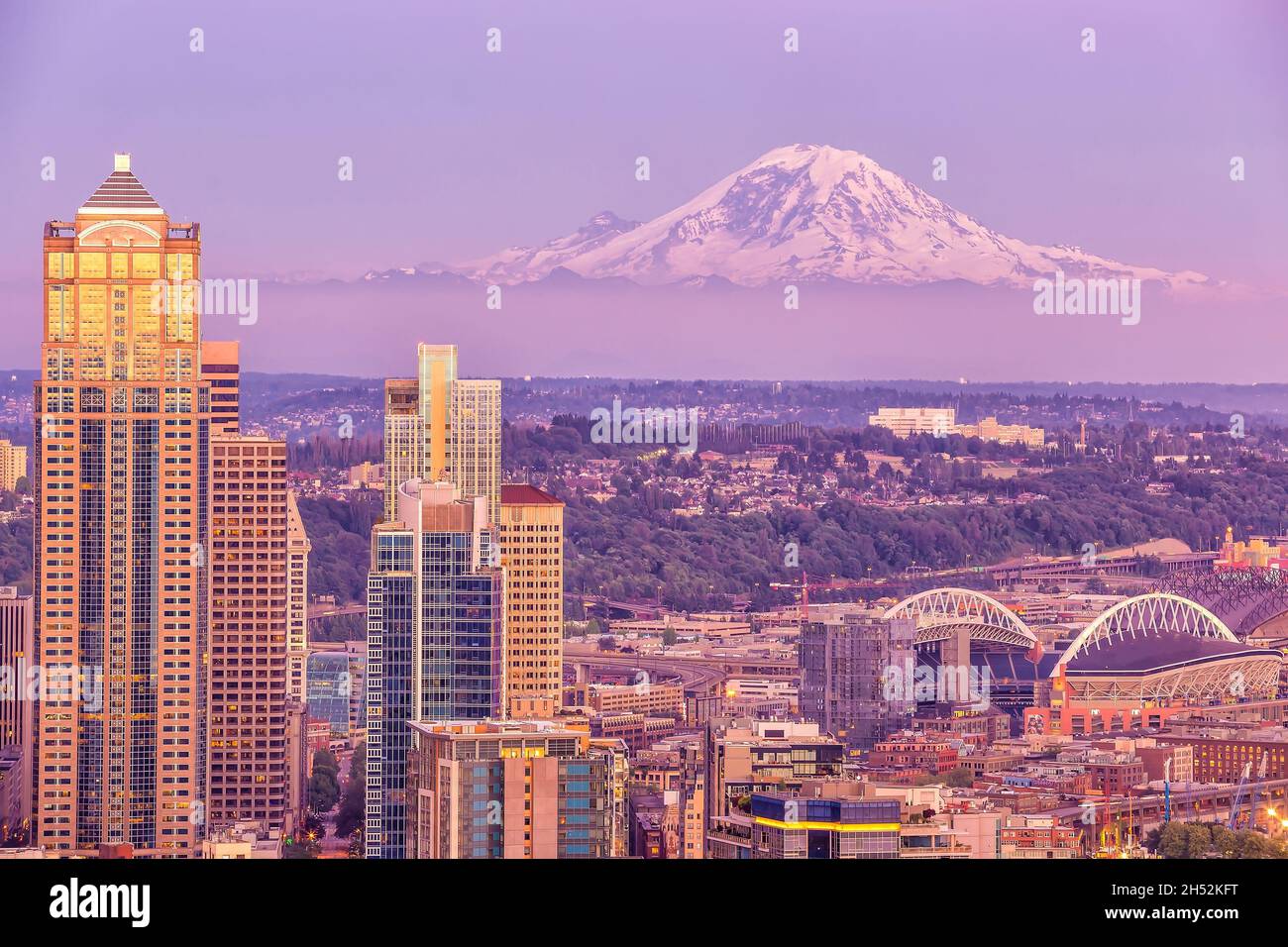 Seattle city downtown skyline hi-res stock photography and images - Alamy