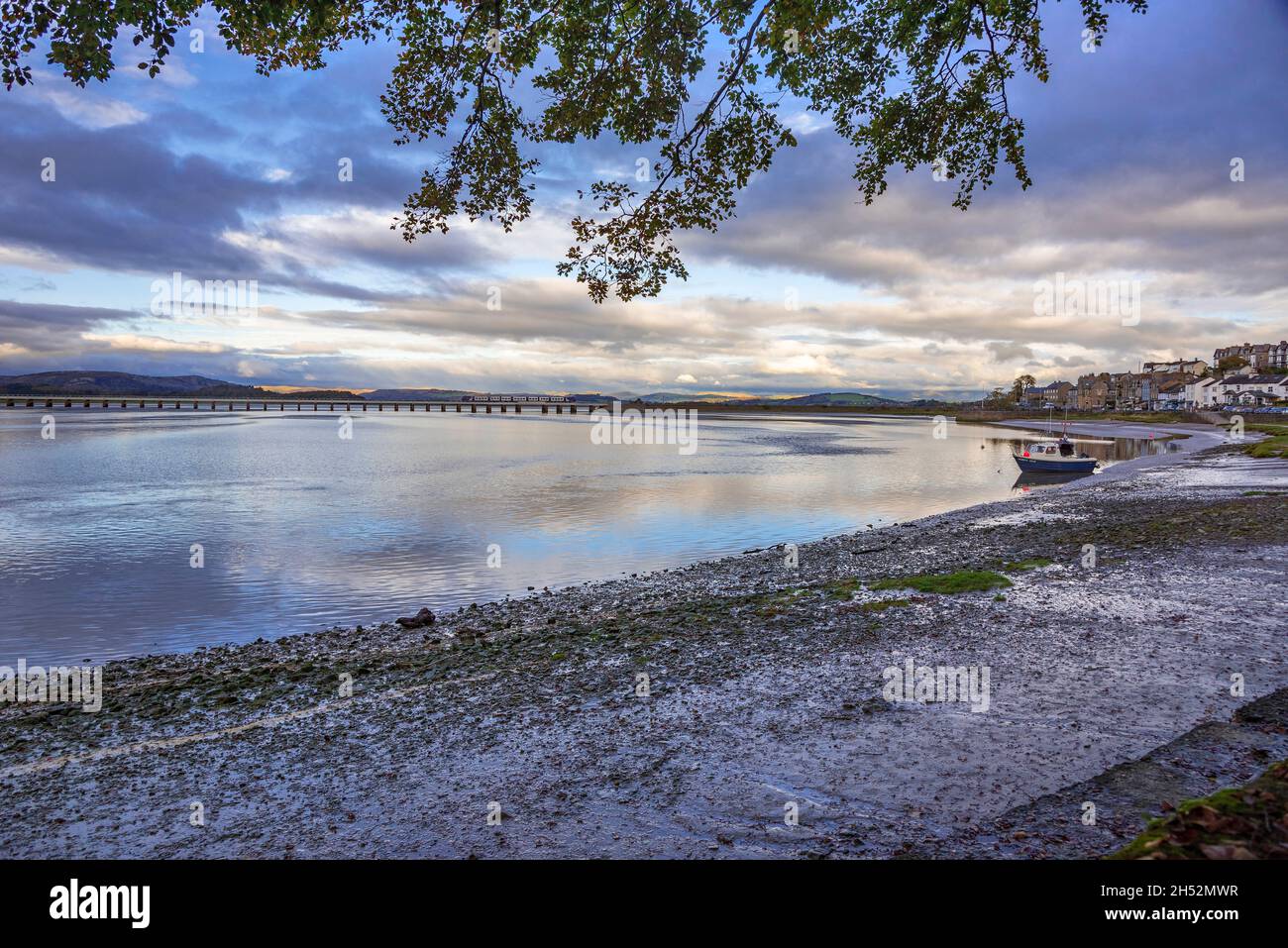 The river Kent estuary at Arnside in Cumbria Stock Photo - Alamy