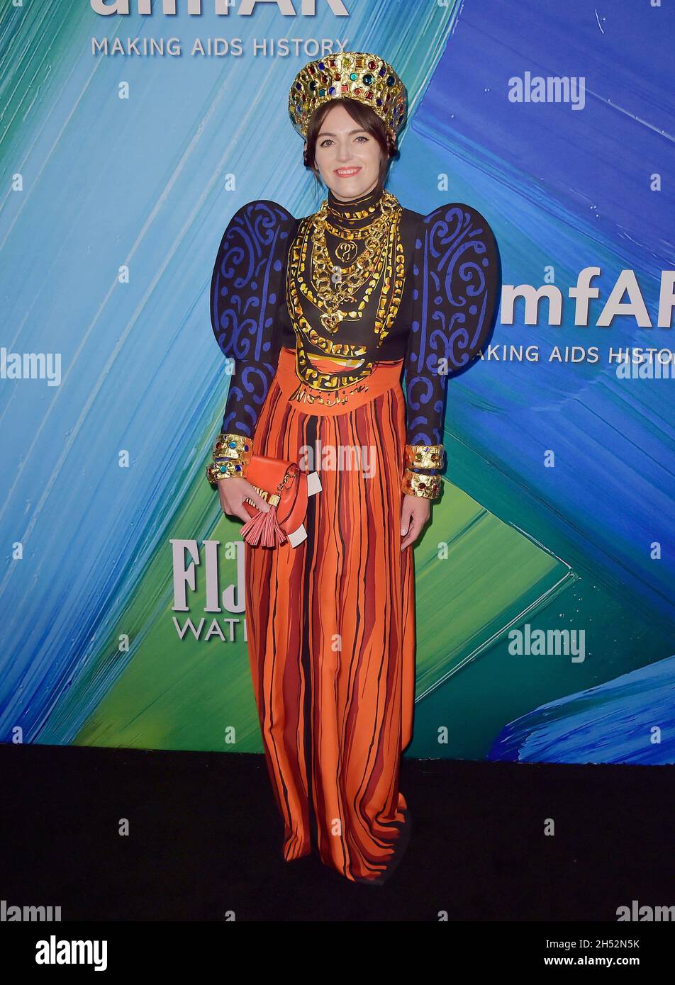 WEST HOLLYWOOD, CA - NOVEMBER 04: Rosson Crow arrives at the amfAR Gala ...