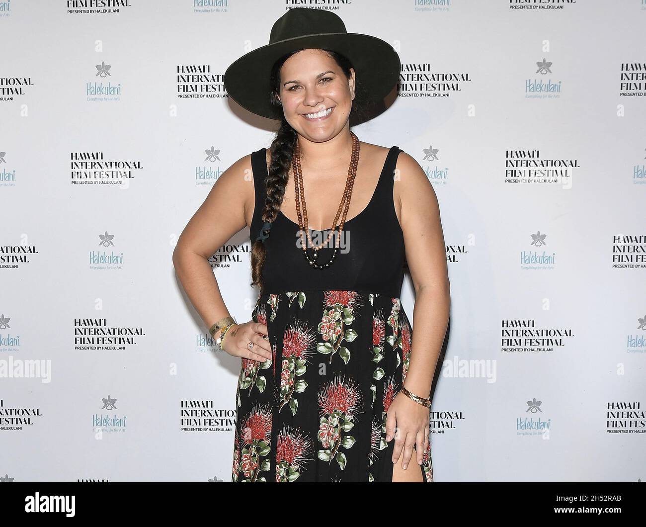 Los Angeles, USA. 05th Nov, 2021. Singer/Songwriter Kimié Miner arrives ...