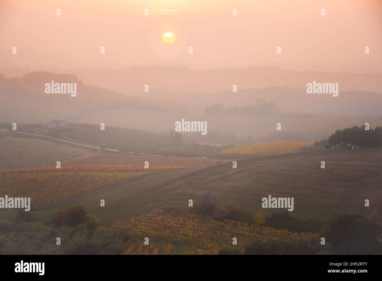 Rural fall landscape hi-res stock photography and images - Alamy