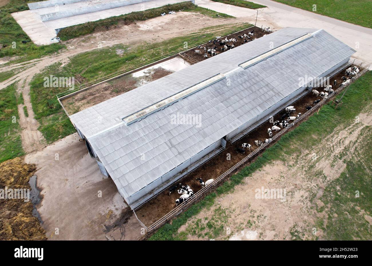 Agricultural Buildings with farm animals. Farm Storage Building with ...