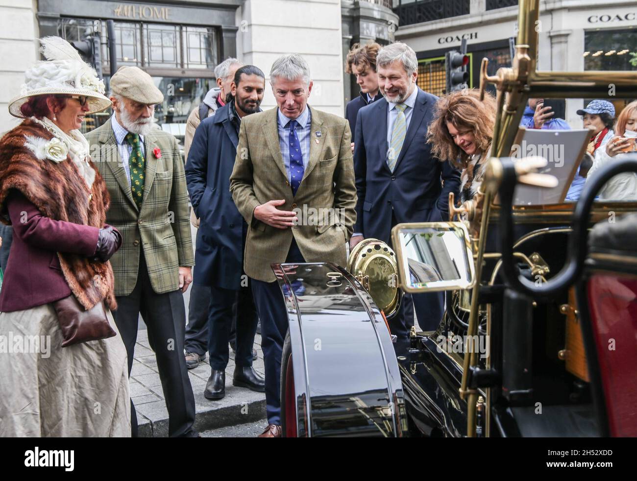 Bonhams london to brighton race 2021 hi-res stock photography and ...