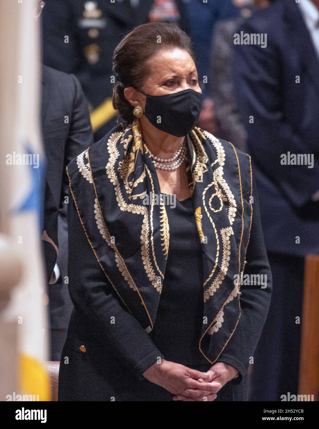 Colin powell and alma powell hi-res stock photography and images - Alamy