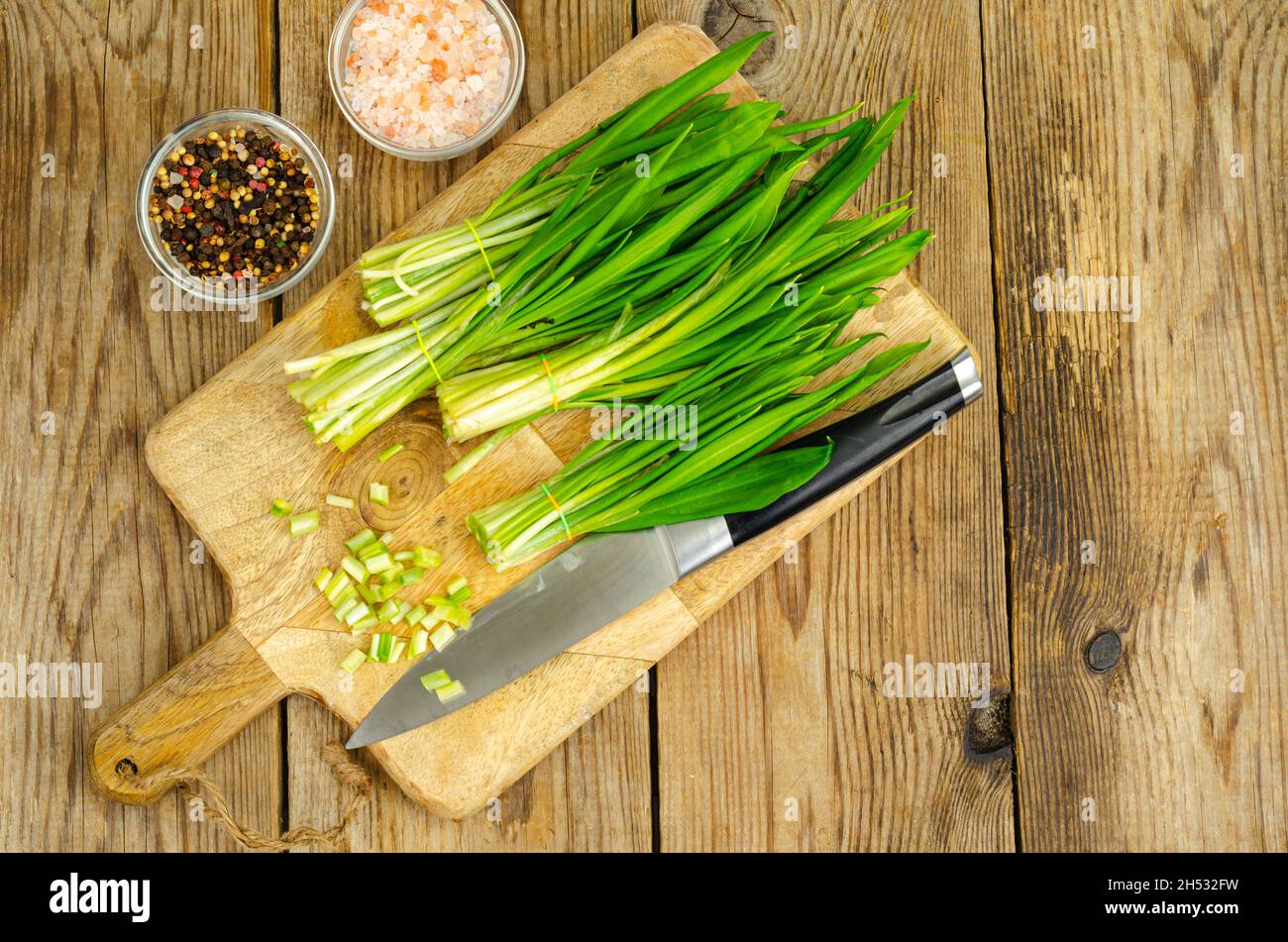Green young shoots of Allium ursinum. Studio Photo Stock Photo - Alamy