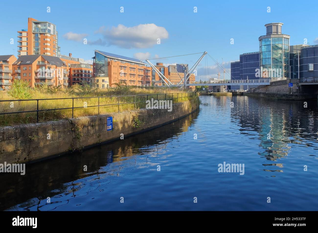 UK, West Yorkshire, Leeds, Royal Armouries Museum, Leeds Dock, Aire and ...