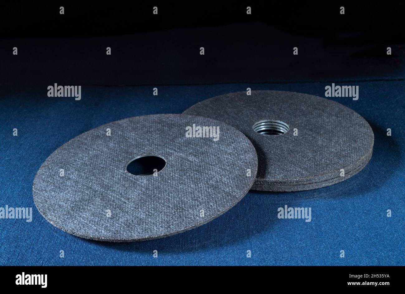 Cutting disc hi-res stock photography and images - Alamy