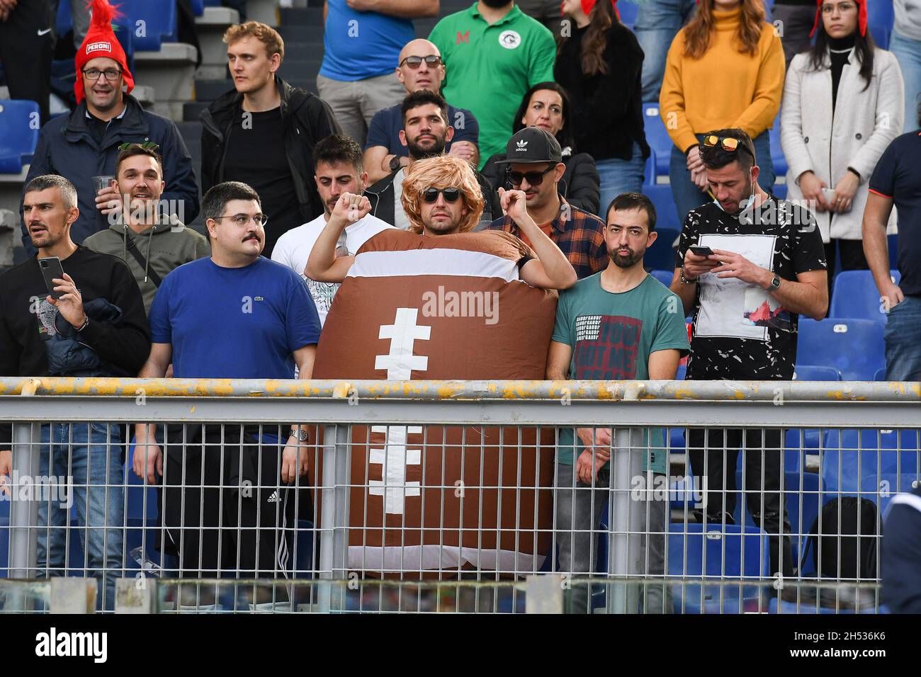 All blacks supporters hi-res stock photography and images - Alamy