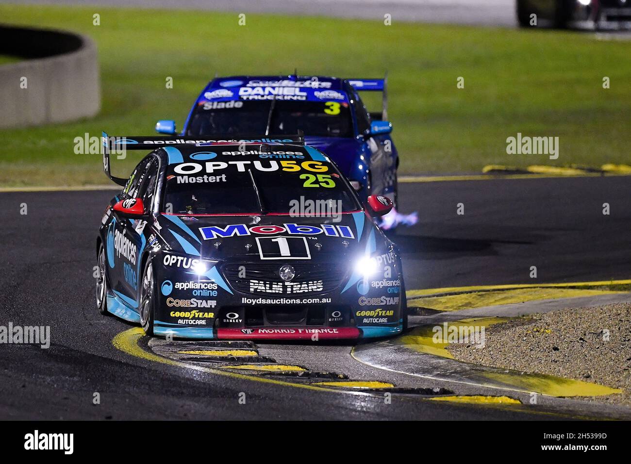 Motorsport fire hi-res stock photography and images - Alamy