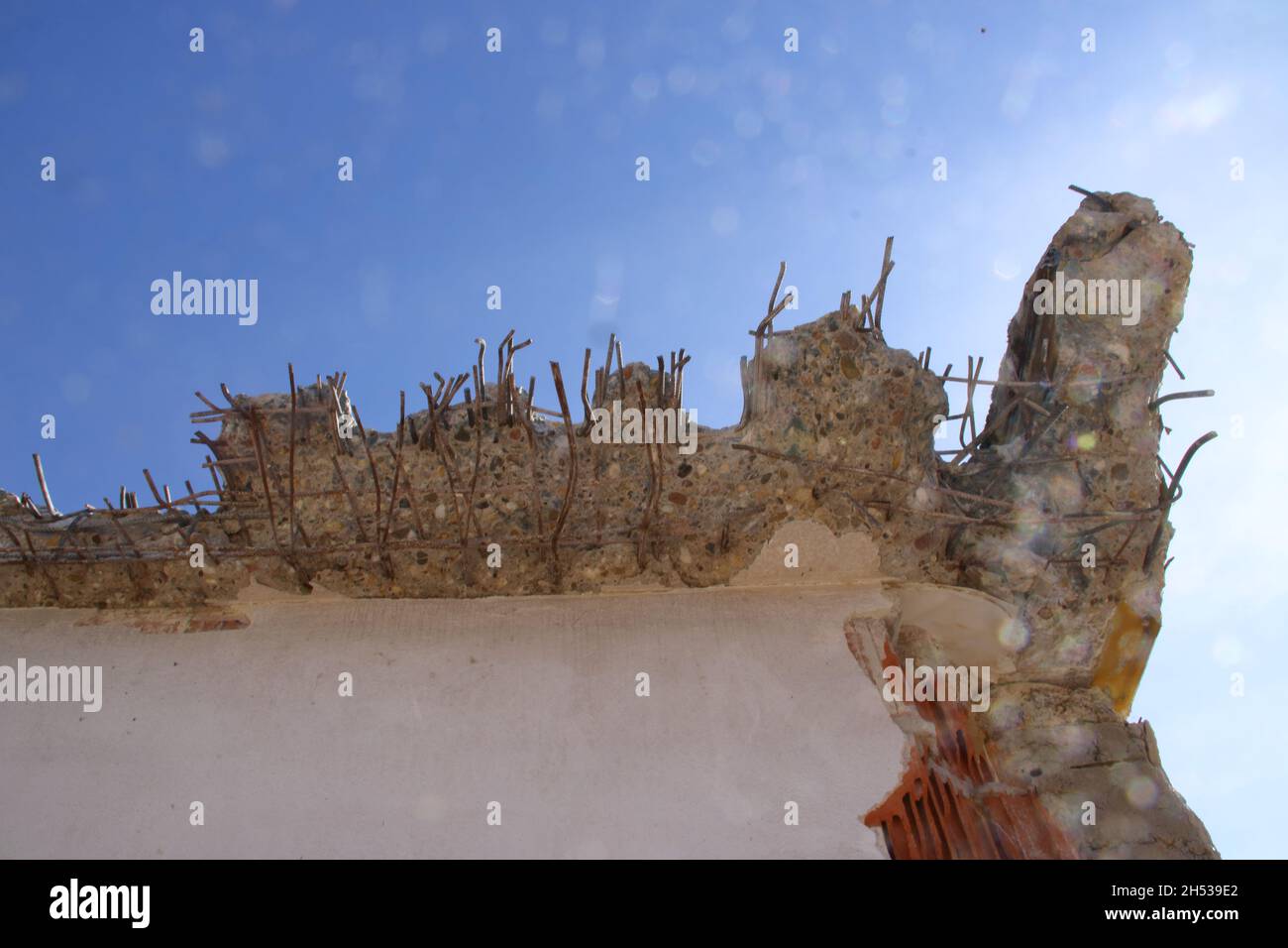 Concrete edge hi-res stock photography and images - Alamy