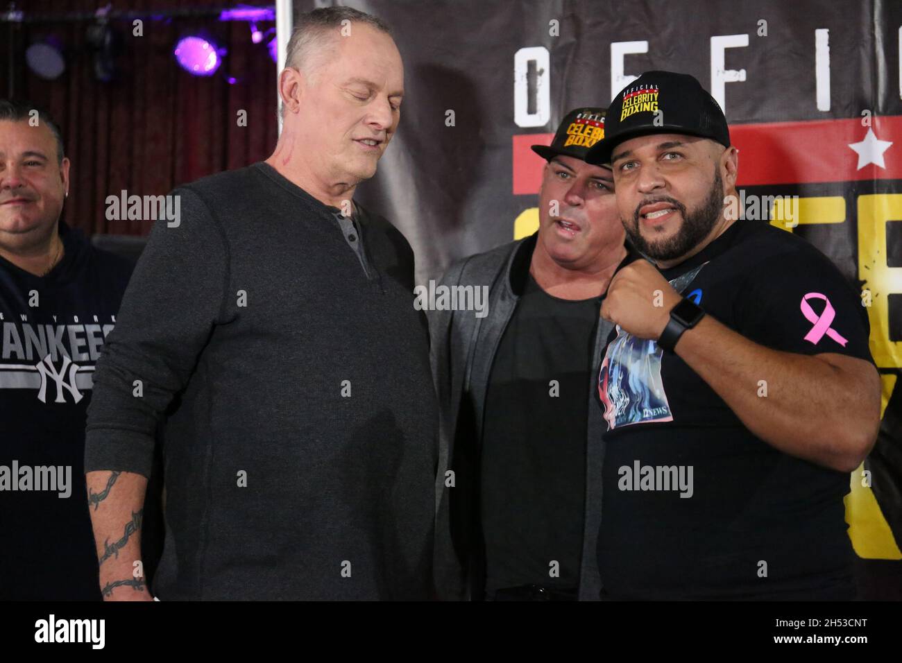 Atlantic City, NJ, USA. 5th Nov, 2021. The Sandman and Celebrity Boxing ...