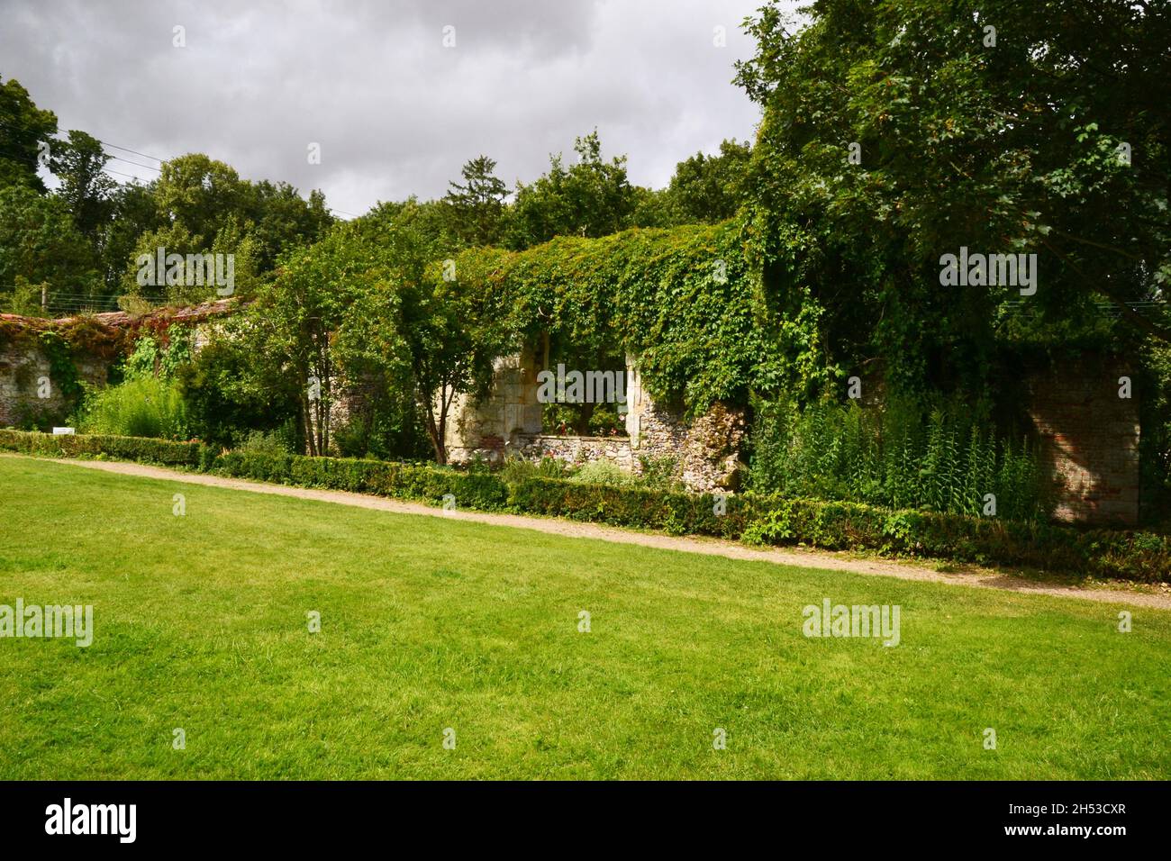 The ruins of the medieval Clare Priory Church, Suffolk, UK Stock Photo ...