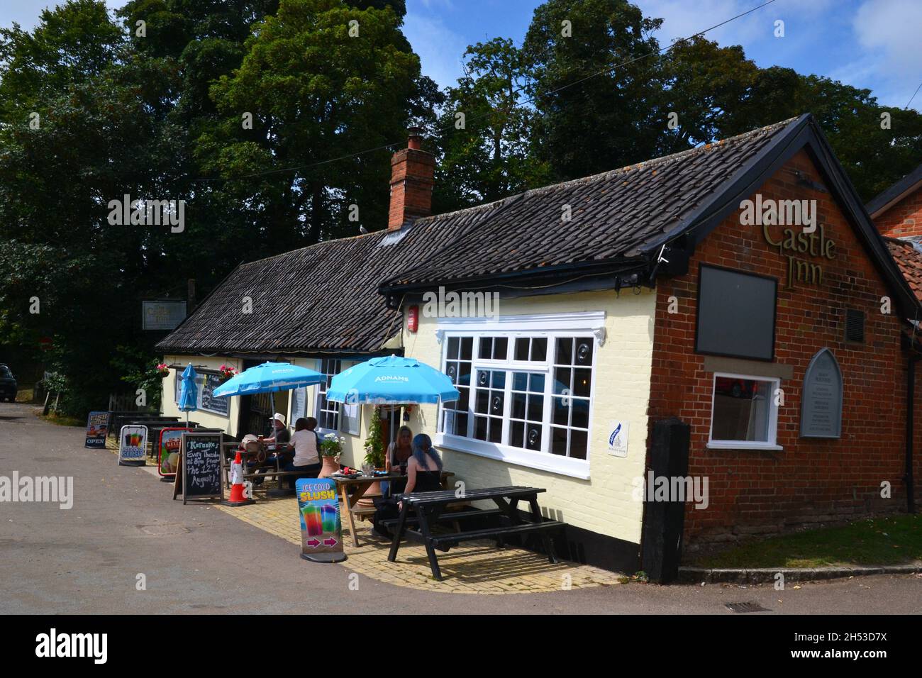 The Castle Inn, Framlingham, Suffolk, UK Stock Photo - Alamy