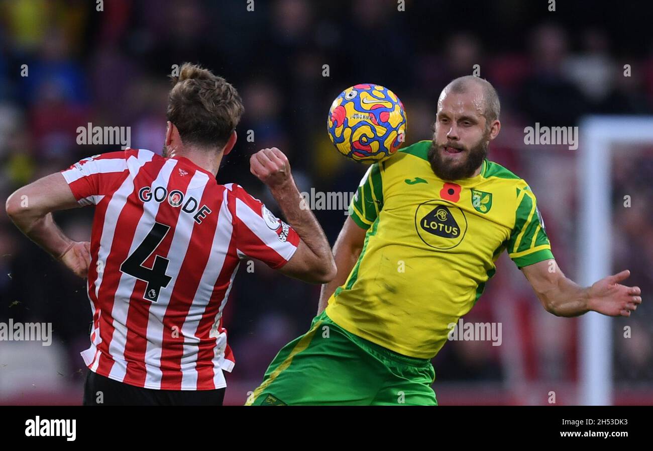 Brentford Community Stadium, London, UK. 6th Nov, 2021. Premier League ...