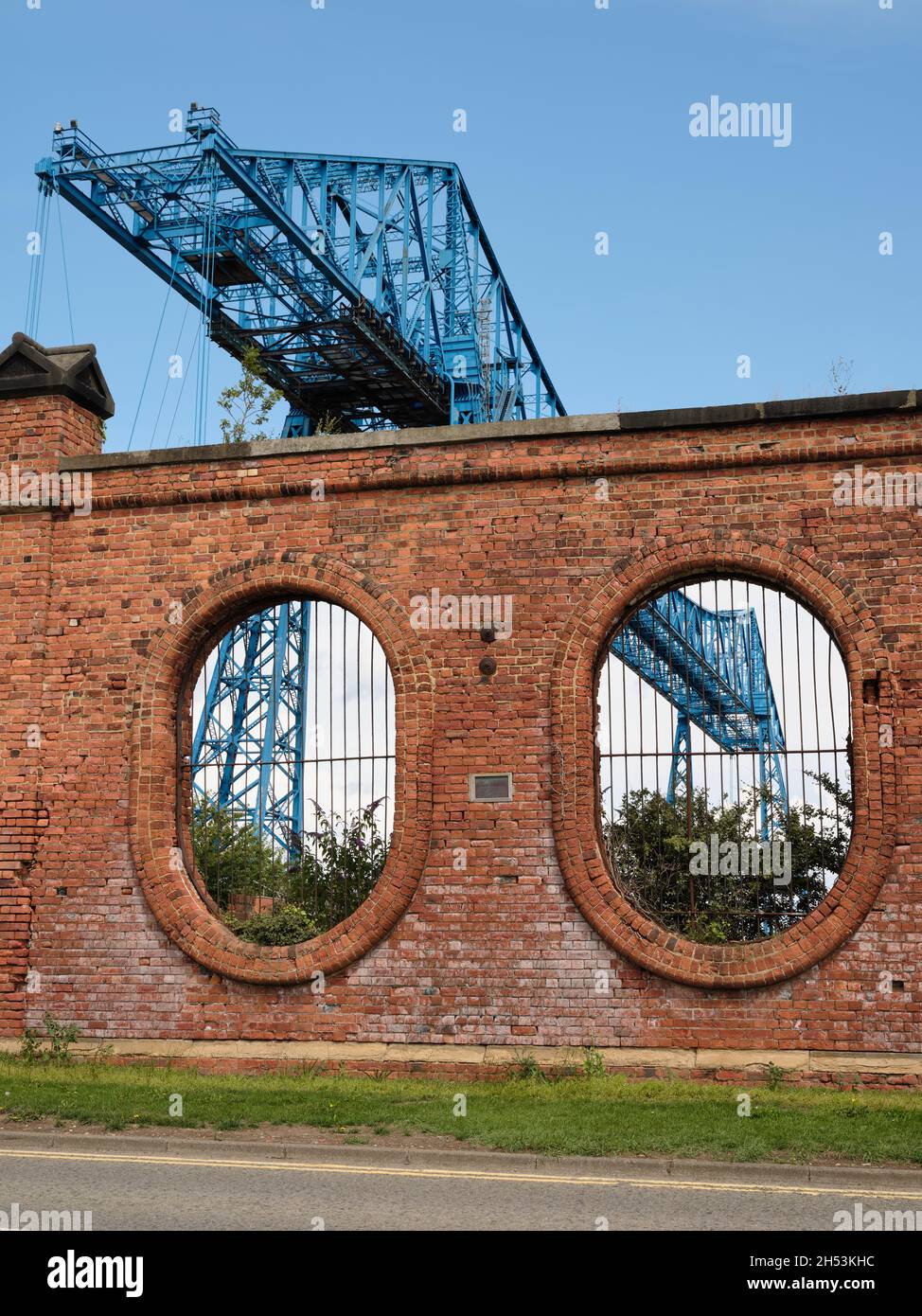 Industrial steel bridge High Resolution Stock Photography and Images ...