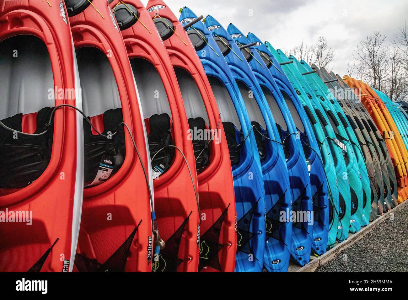 Kayaks in colorful colors hi-res stock photography and images - Alamy