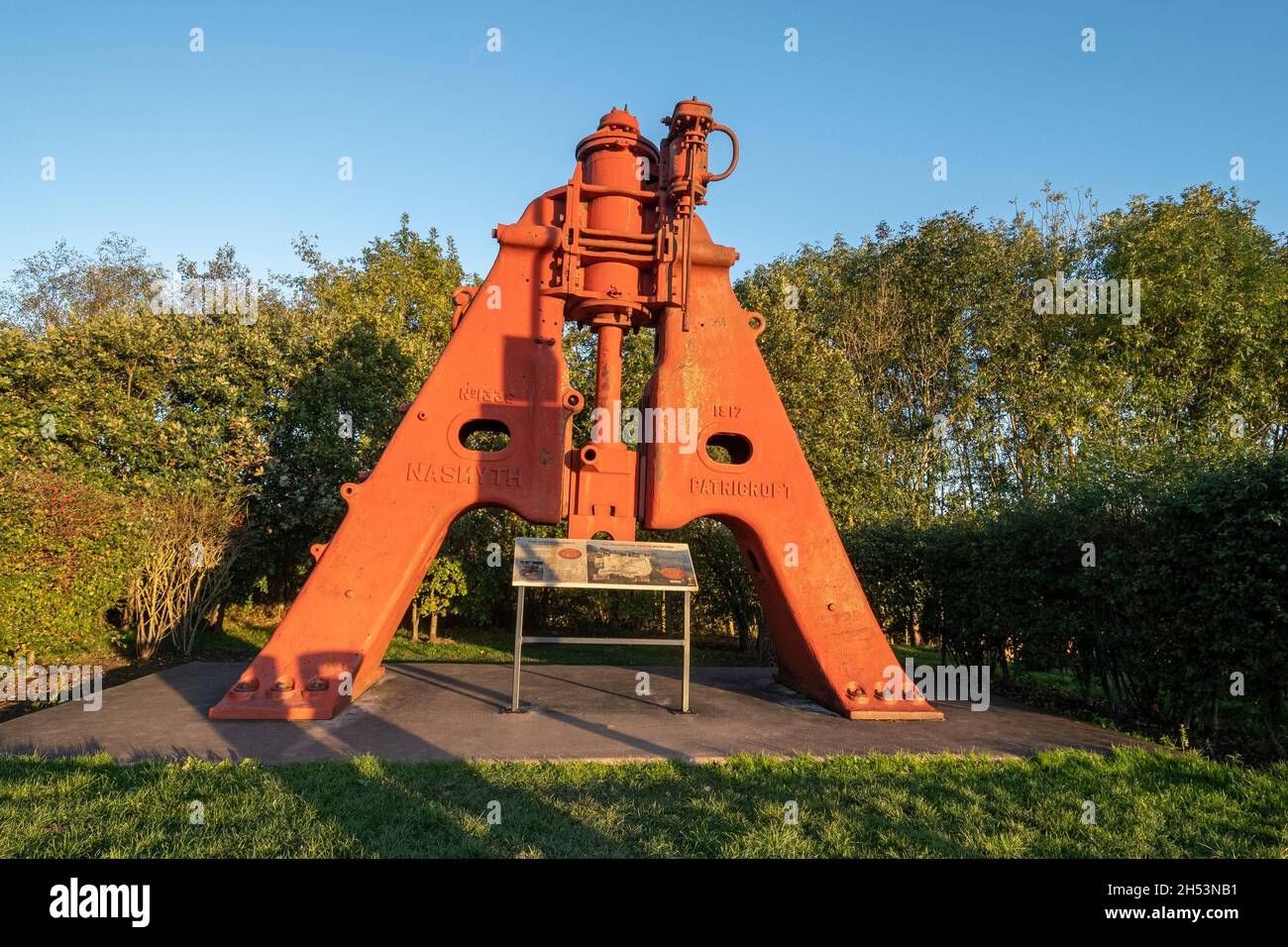 Steam hammer hi-res stock photography and images - Alamy