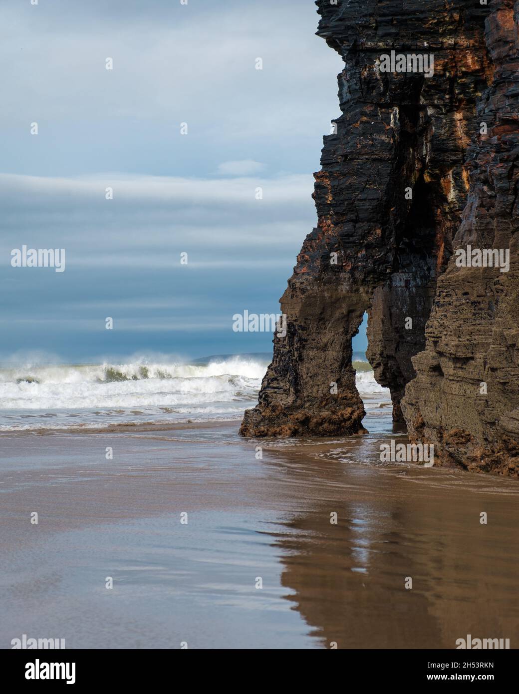 Cliff ballybunnion county hi-res stock photography and images - Alamy