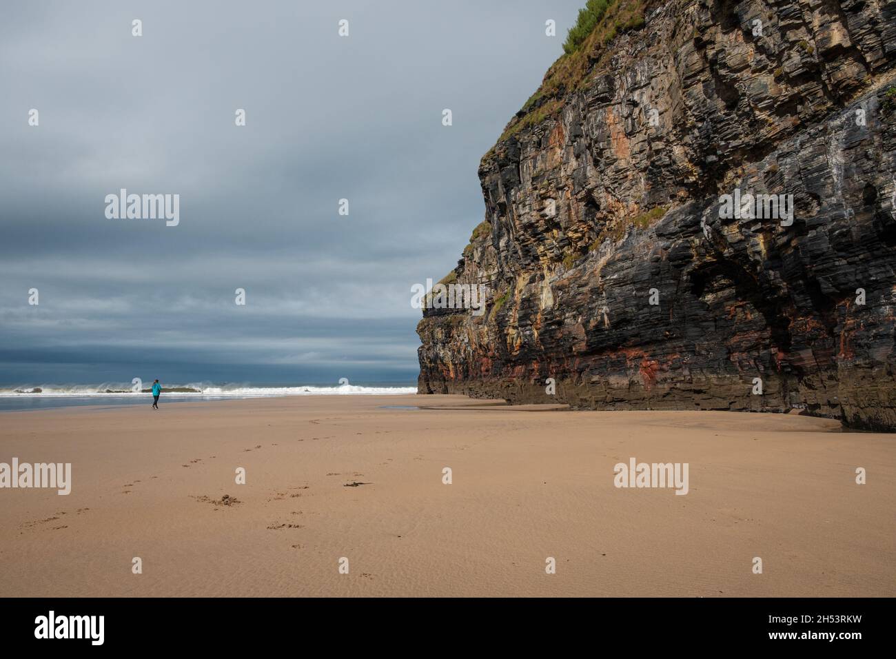 Cliff ballybunnion county hi-res stock photography and images - Alamy