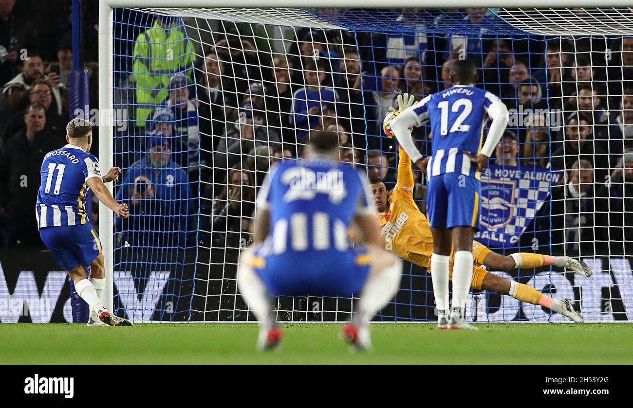 Leandro trossard goal hi-res stock photography and images - Alamy