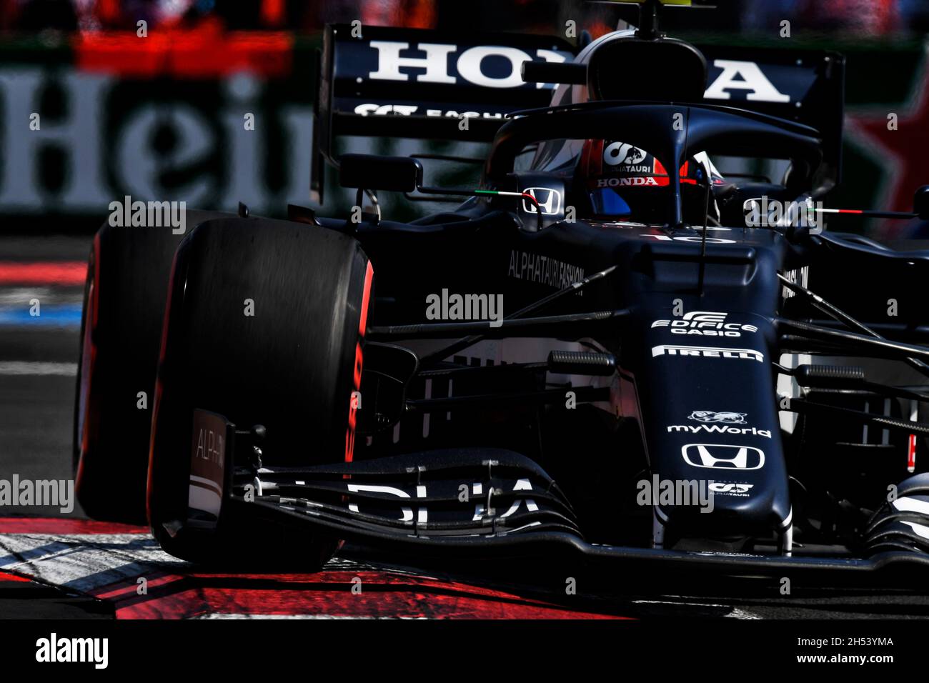 Yuki Tsunoda (JPN) AlphaTauri AT02. Mexican Grand Prix, Saturday 6th ...