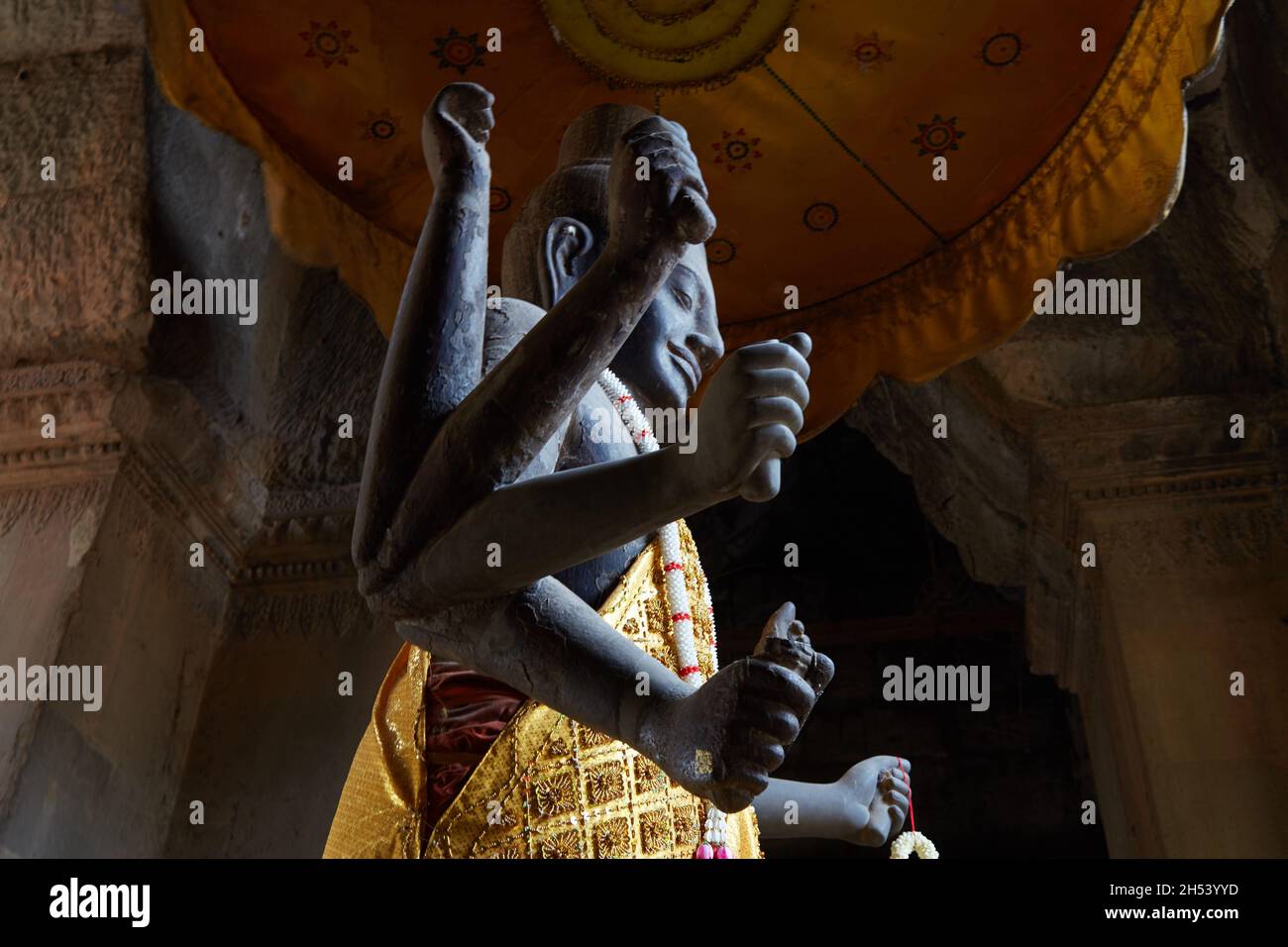 The multi-armed Vishnu statue at Angkor Wat, the only major Khmer ...