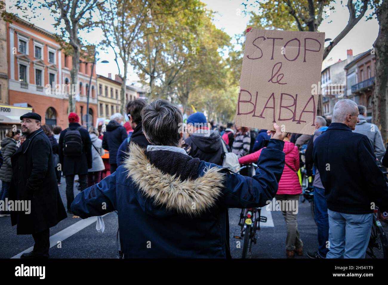 Stop climat hi-res stock photography and images - Alamy