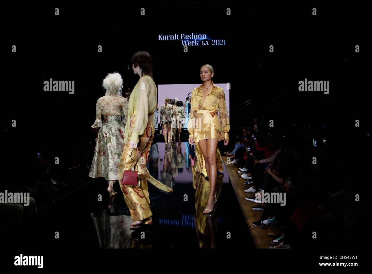 Kornit Fashion Show 2021 Los Angeles - Designer Shai Shalom. Models ...