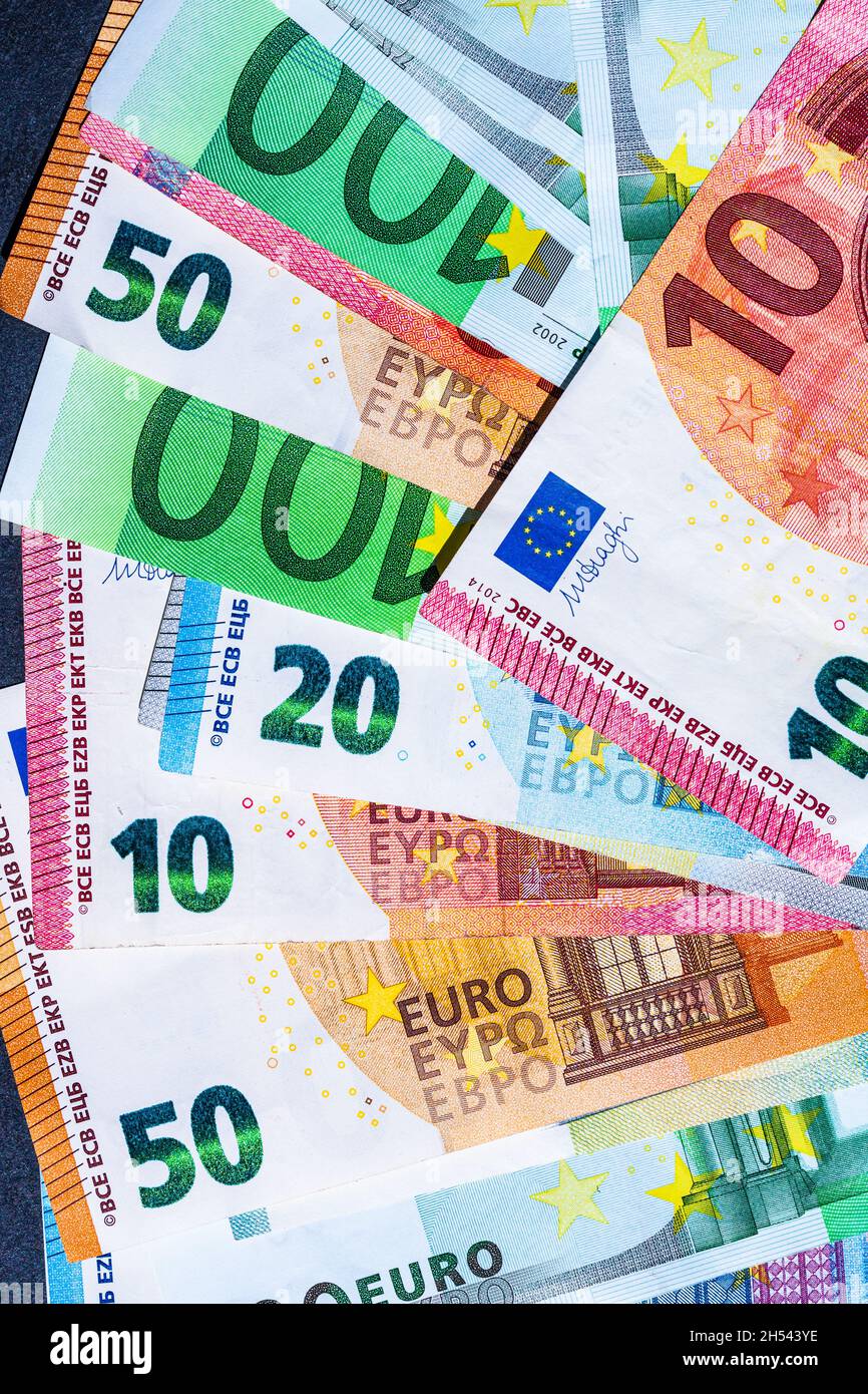 Top view of a stack of euro money - Business concept Stock Photo - Alamy