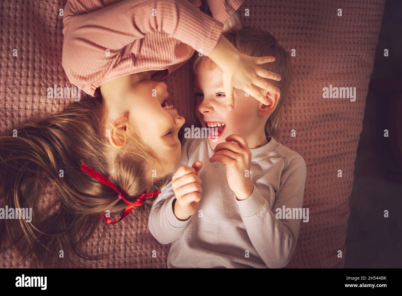 Bed time story baby hi-res stock photography and images - Alamy