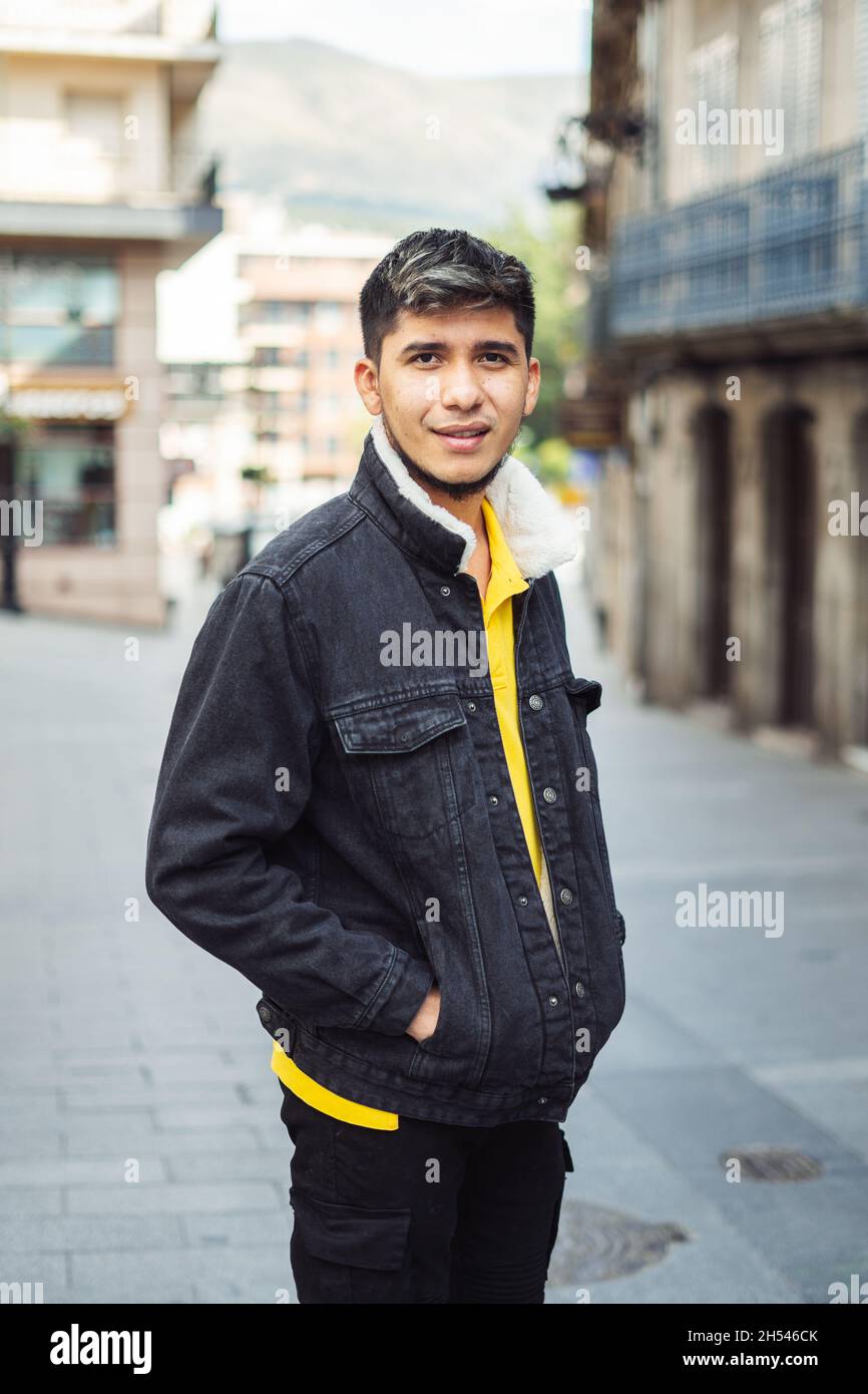 Straight hands hi-res stock photography and images - Alamy