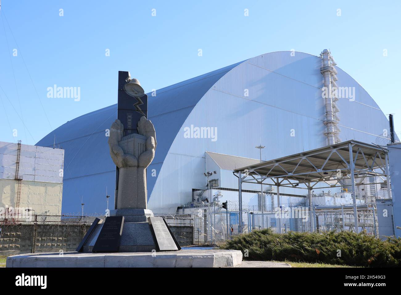 New Safe Confinement at the reactor site in Chernobyl 2021 Stock Photo ...