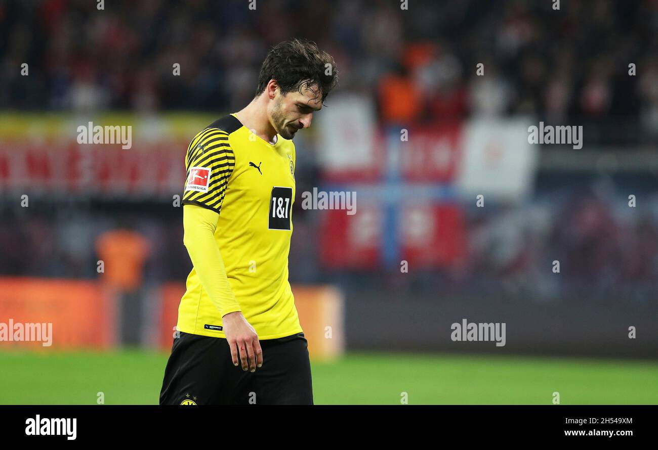 Leipzig, Deutschland. 06th Nov, 2021. firo: 11/06/2021 1st Bundesliga ...