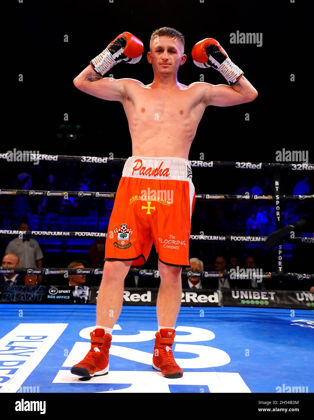 Ryan Garner celebrates victory against Pedro Manuel Gomes after the ...