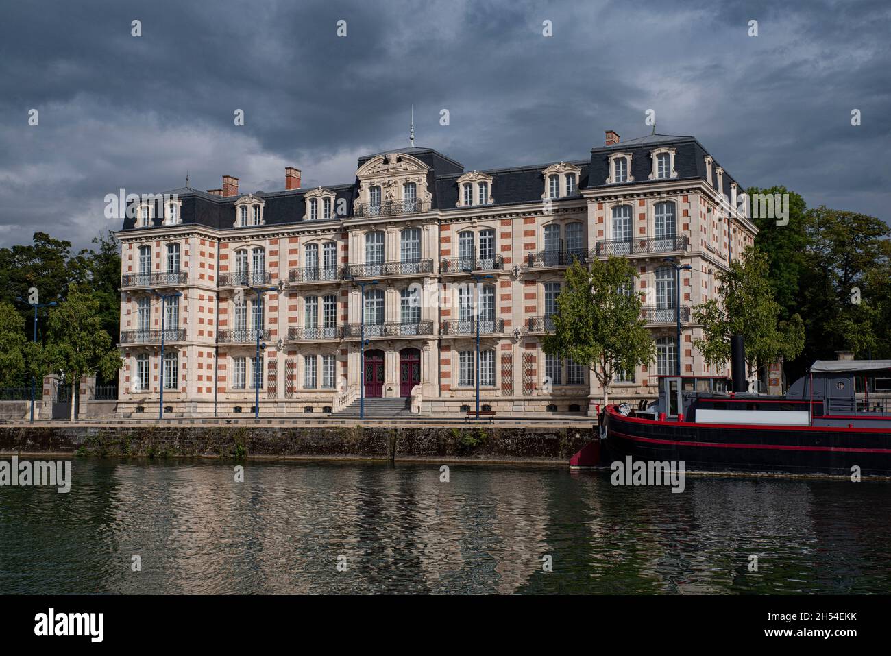 Architecture of an old house in the city of Verdun, France Stock Photo ...