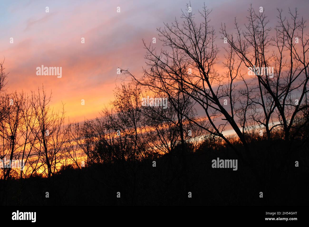 Many colors of sunset hi-res stock photography and images - Alamy