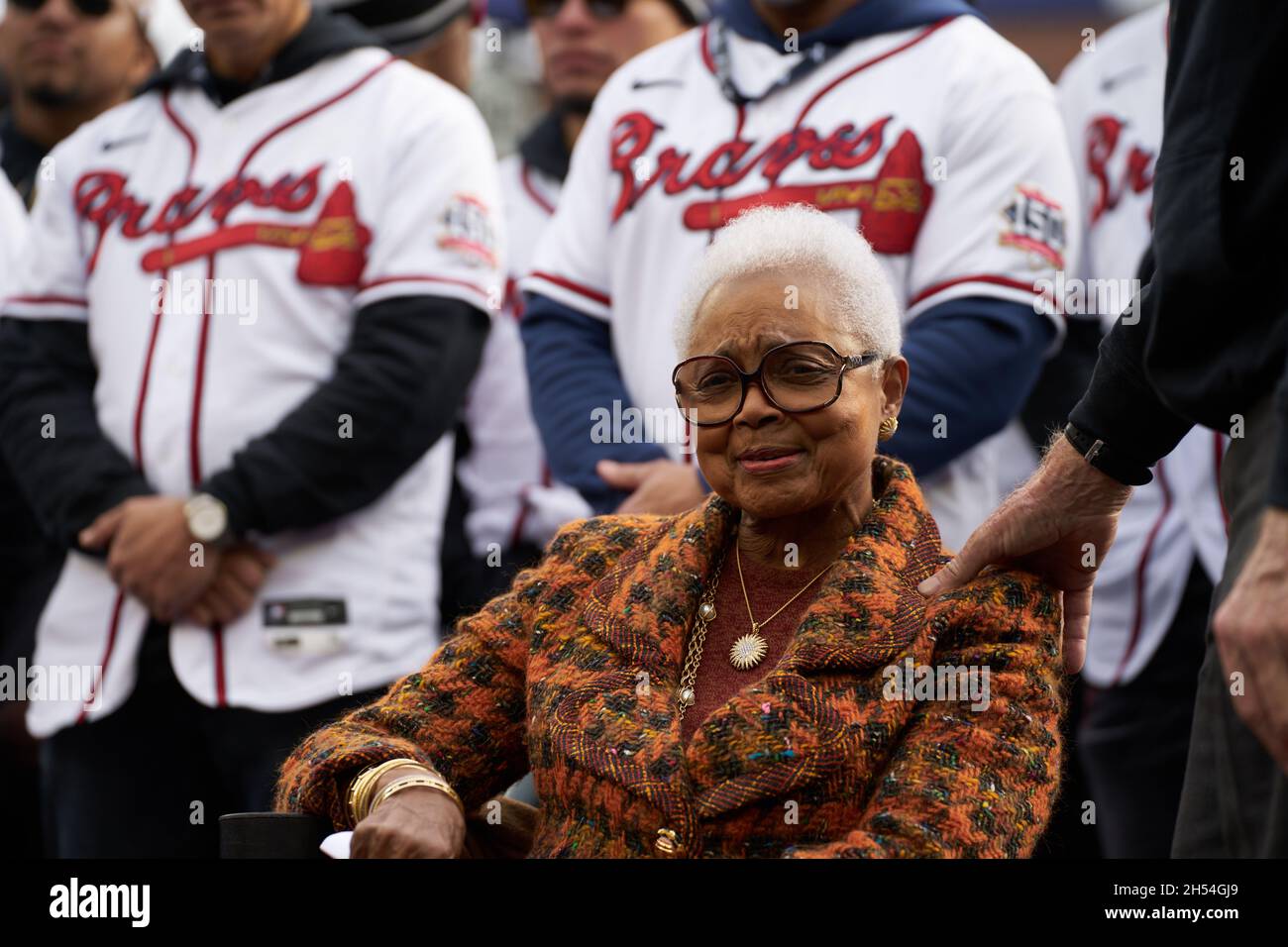 Atlanta, USA. 05th Nov, 2021. Hank Aaron's wife Billye Aaron addresses ...