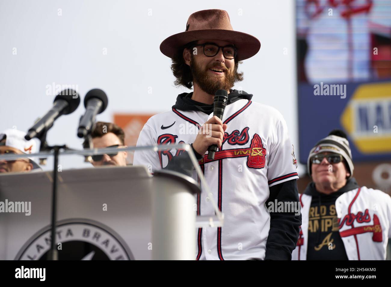 Atlanta, USA. 05th Nov, 2021. Pitcher Tyler Matzek addresses fans at a ...