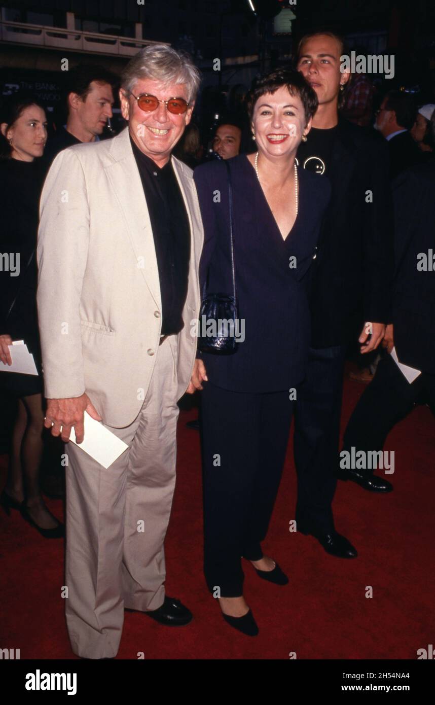 Ralph Waite and wife Circa 1980's. Credit: Ralph Dominguez/MediaPunch ...